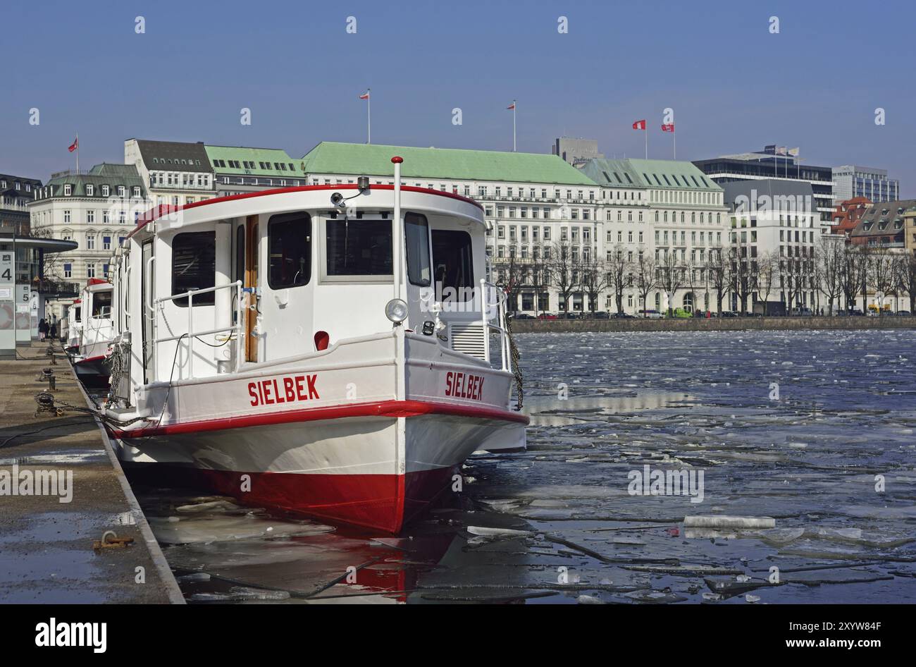Alster boat sielbek hi-res stock photography and images - Alamy