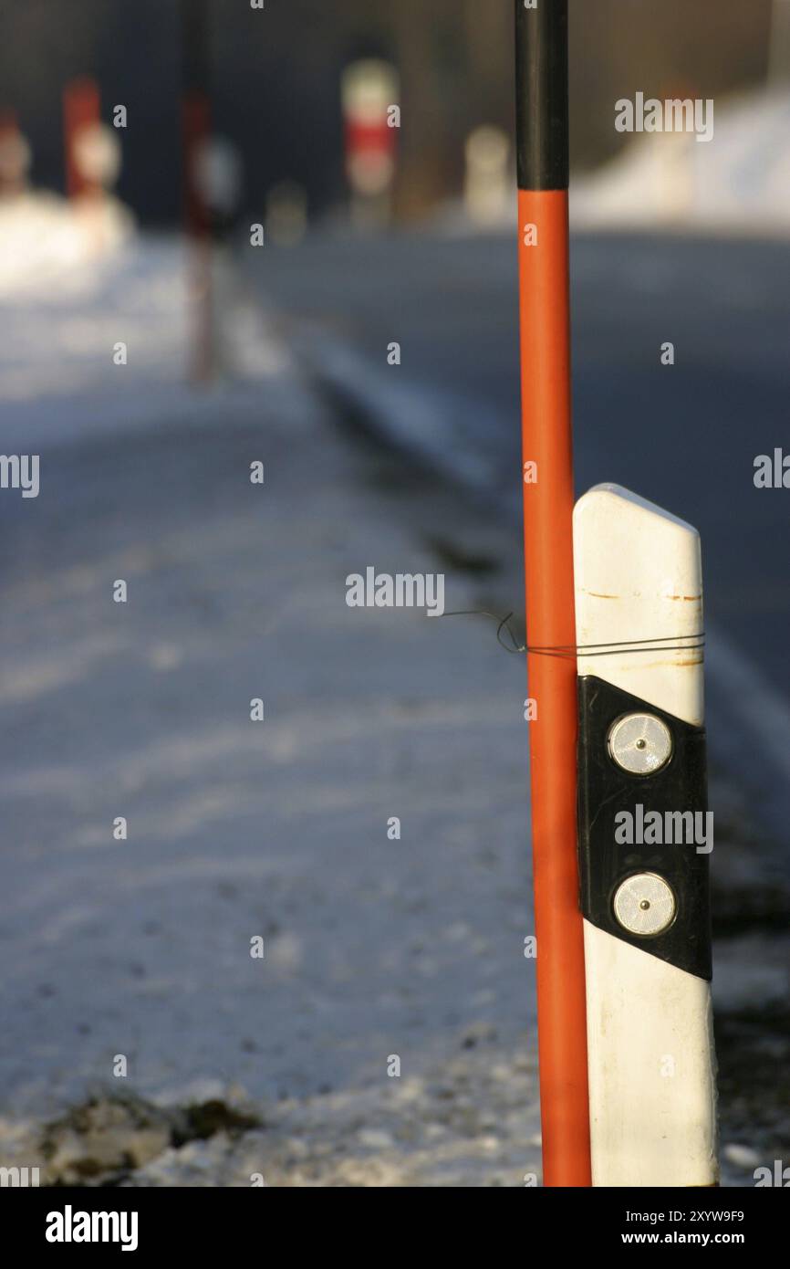 Safety delineator hi-res stock photography and images - Alamy
