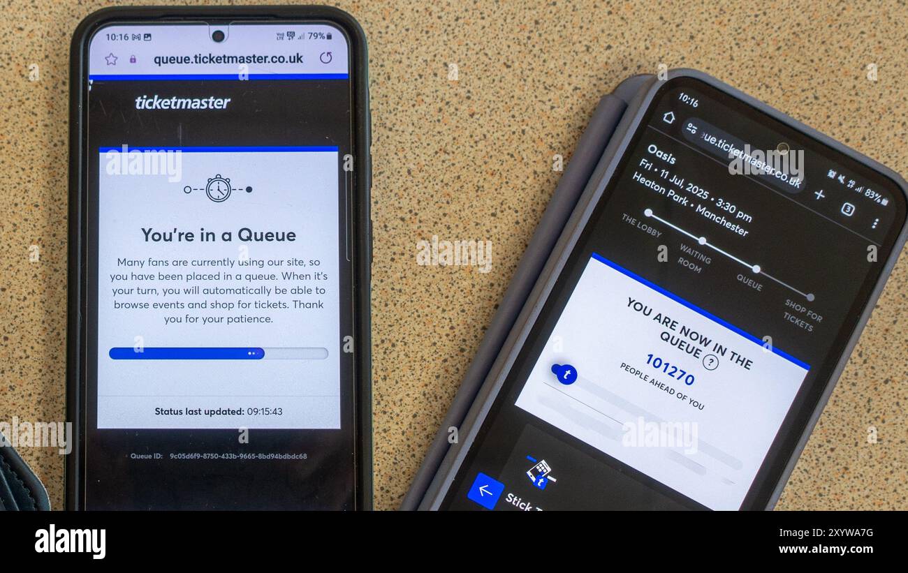 UK. 31st August 2024. As Brit Pop band Oasis announce a reunion tour ...