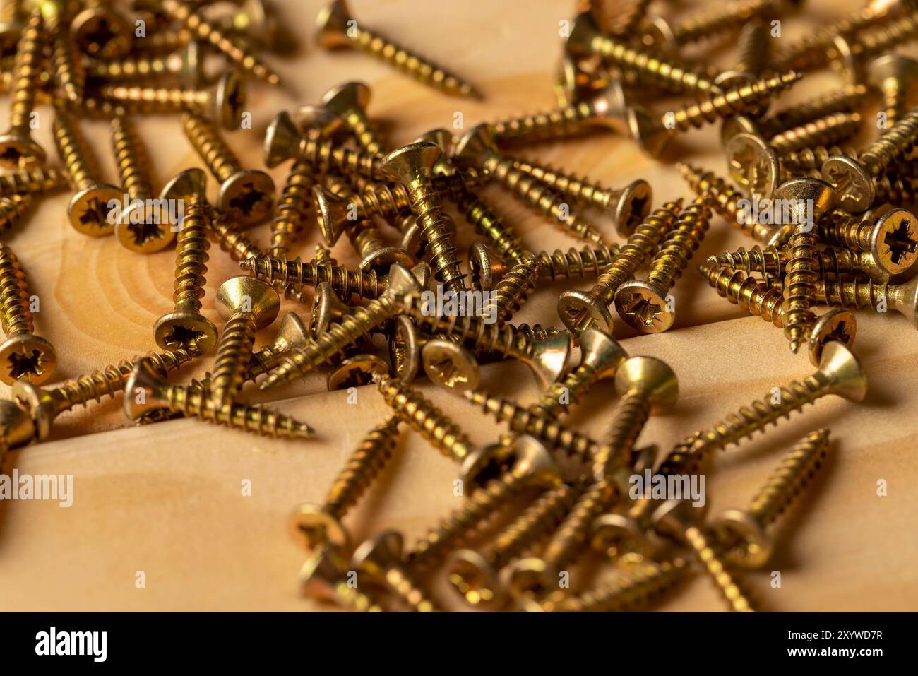 Structural self tapping screws hi-res stock photography and images - Alamy