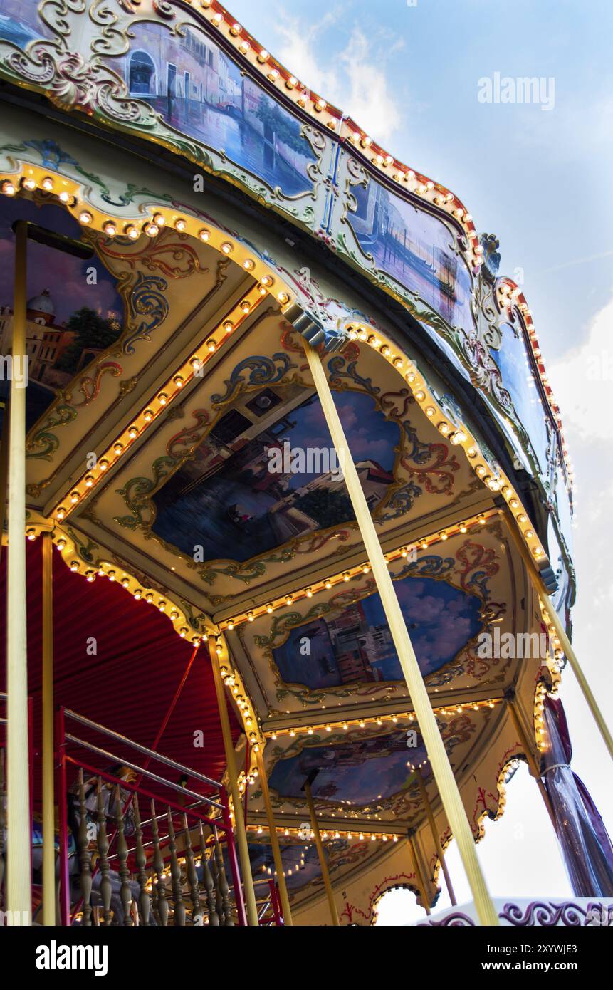 Old roundabout hi-res stock photography and images - Alamy