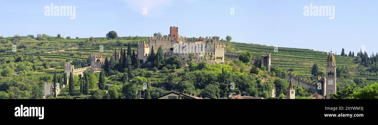 Soave town walls hi-res stock photography and images - Alamy