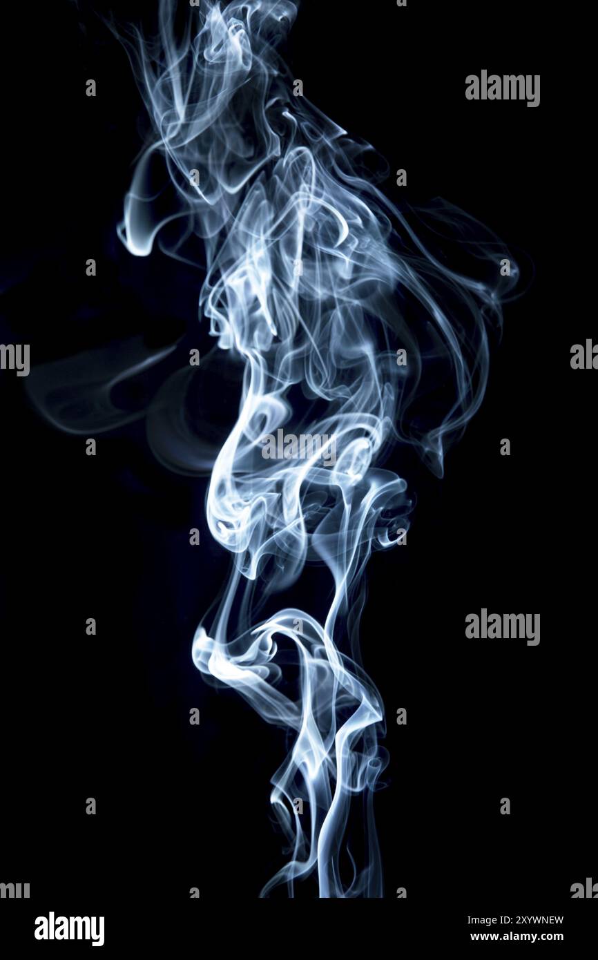 Black smoke motion graphics plain hi-res stock photography and images ...