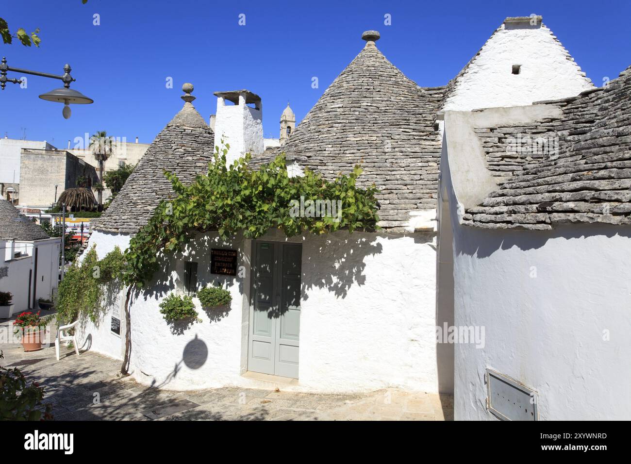 Corbelled constructions hi-res stock photography and images - Alamy