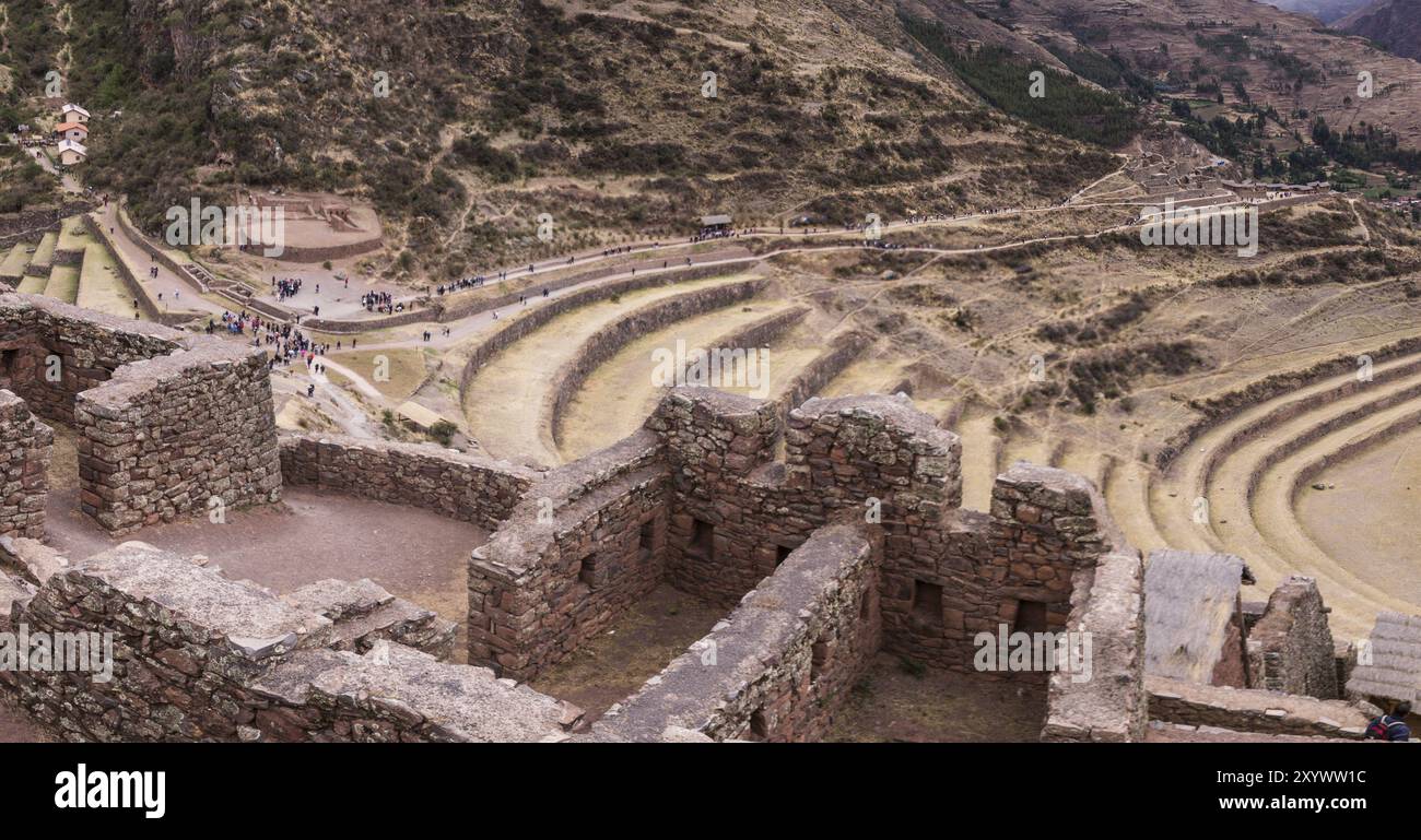 Inca ruins in Pisac in the sacred valley near Cusco, Peru, South ...