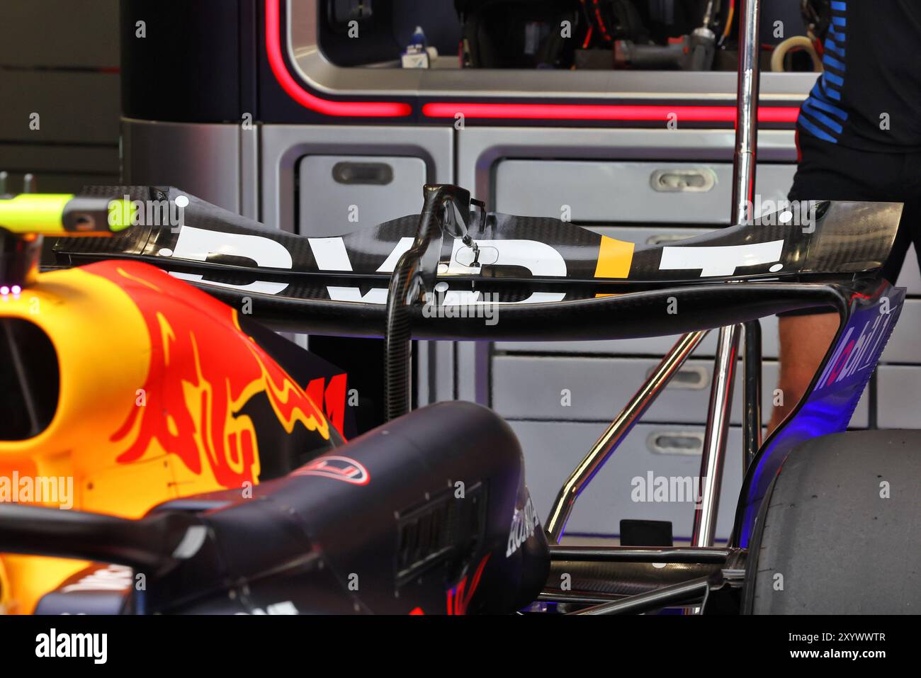 Red bull rear wing f1 2024 hi-res stock photography and images - Alamy
