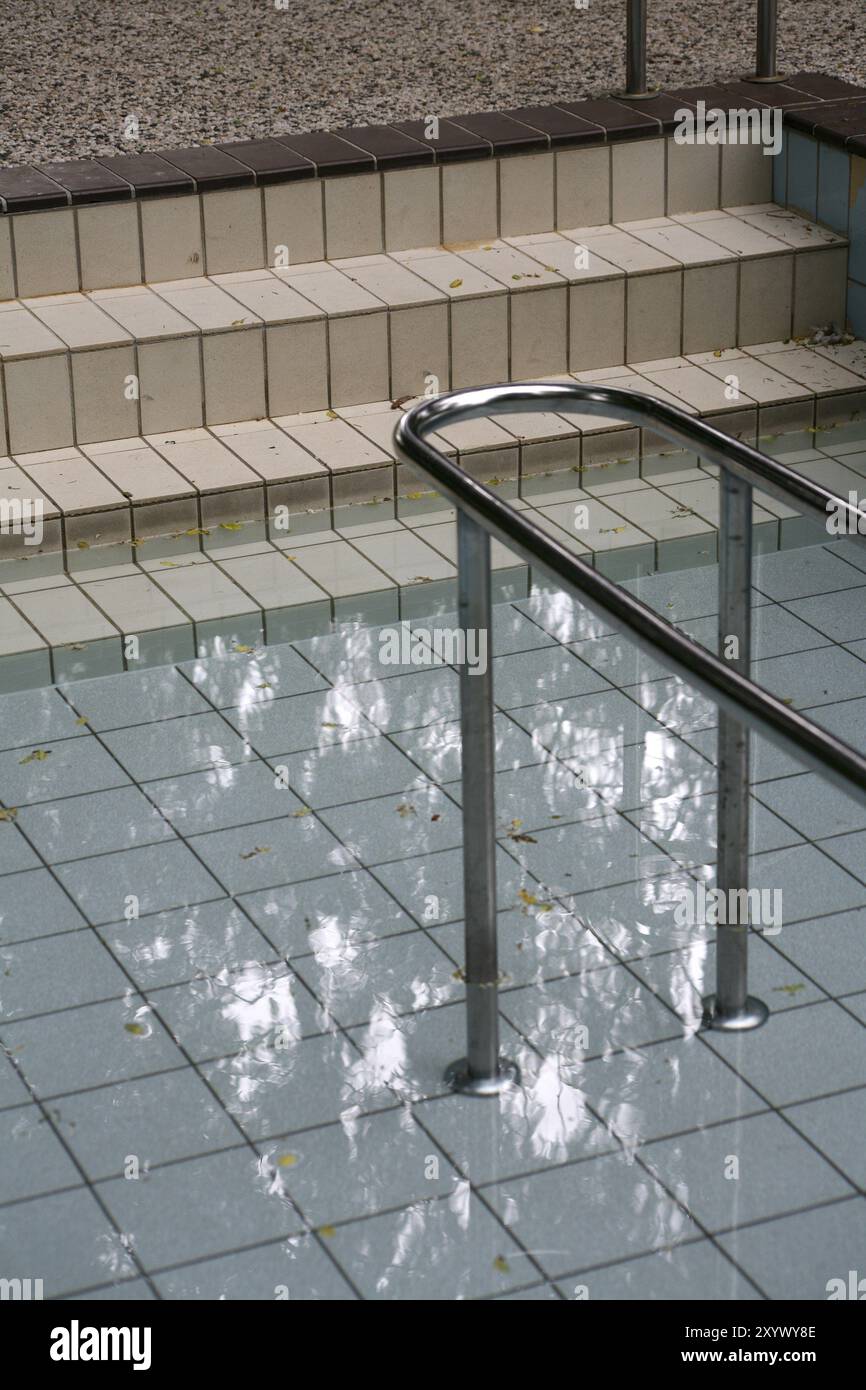 Kneipp basins hi-res stock photography and images - Alamy