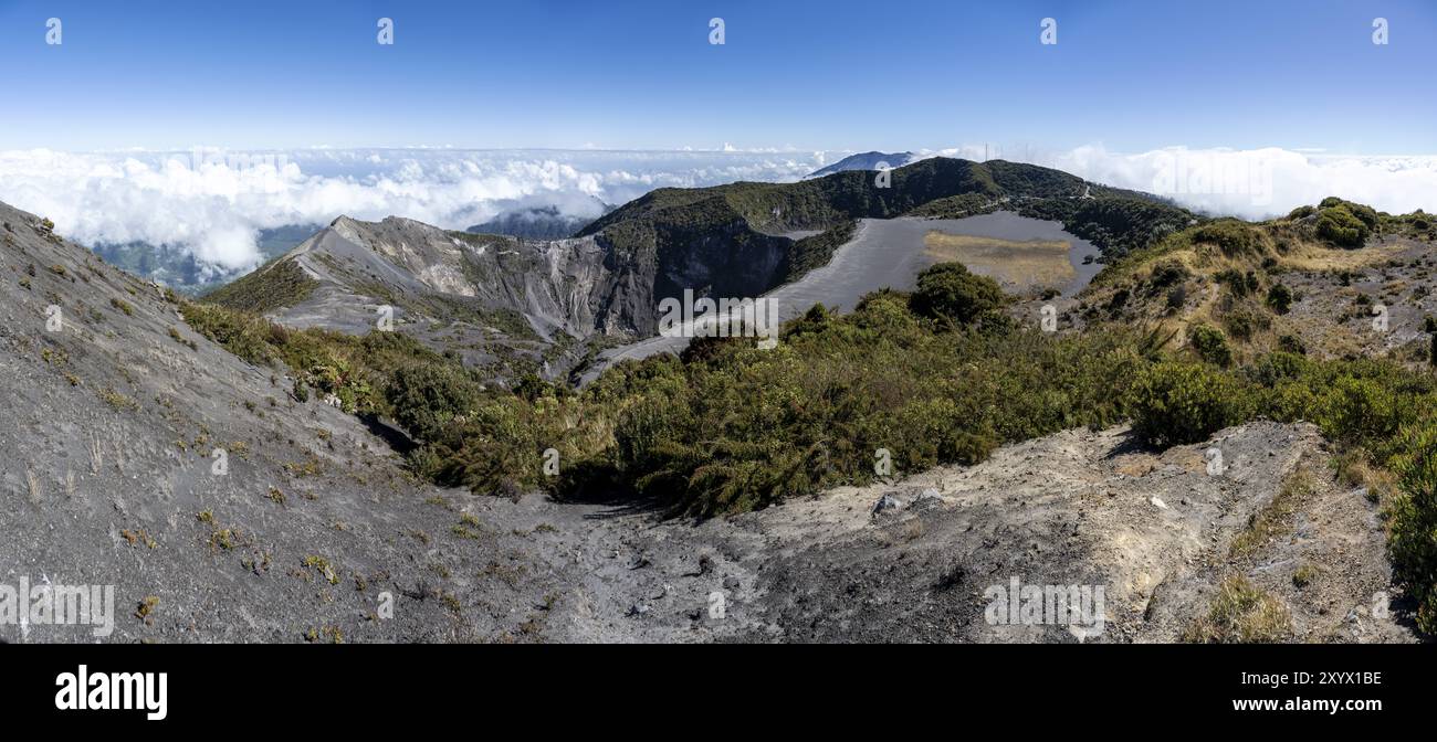 Irazu Volcano, Irazu Volcano National Park, Parque Nacional Volcan ...