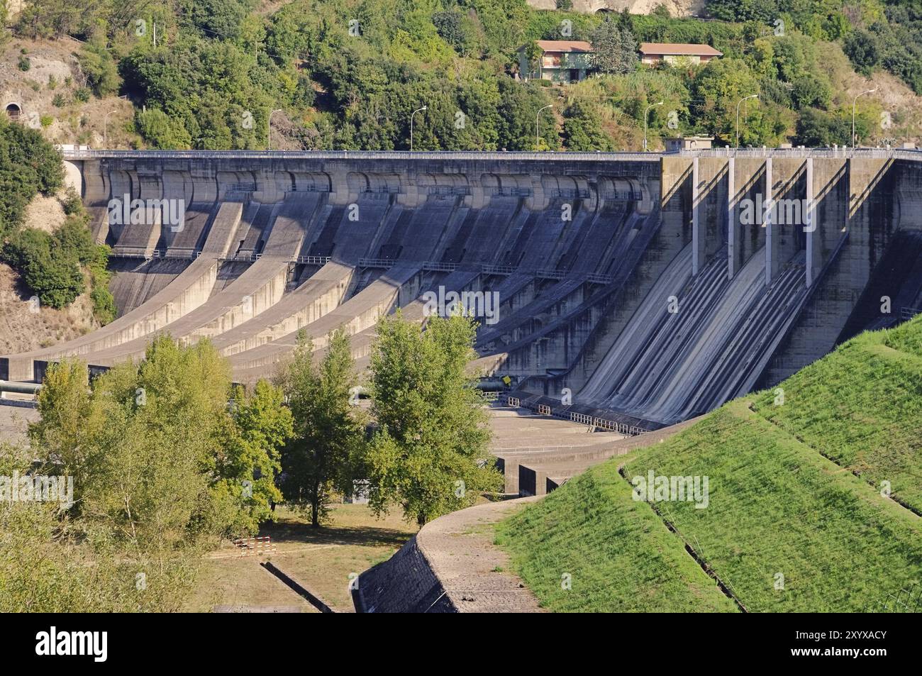 Dam wall, dam 01 Stock Photo - Alamy