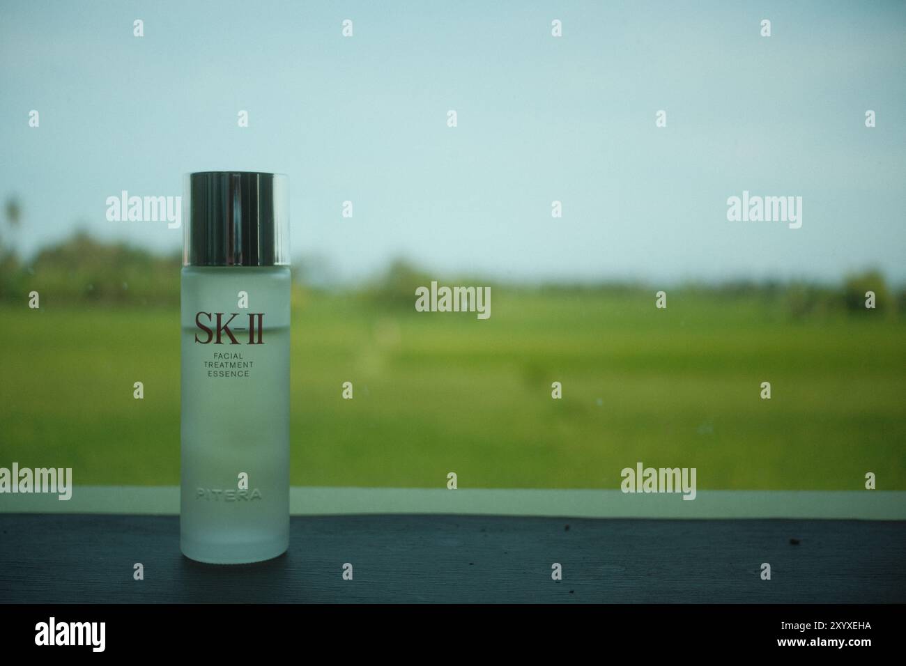 Sk ii products hi-res stock photography and images - Alamy