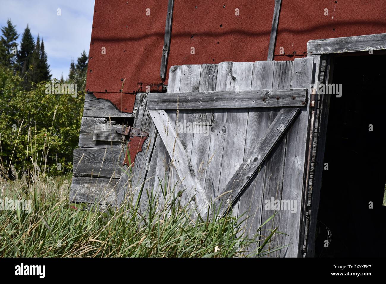 Late summer field with old farm fence Stock Photo - Alamy