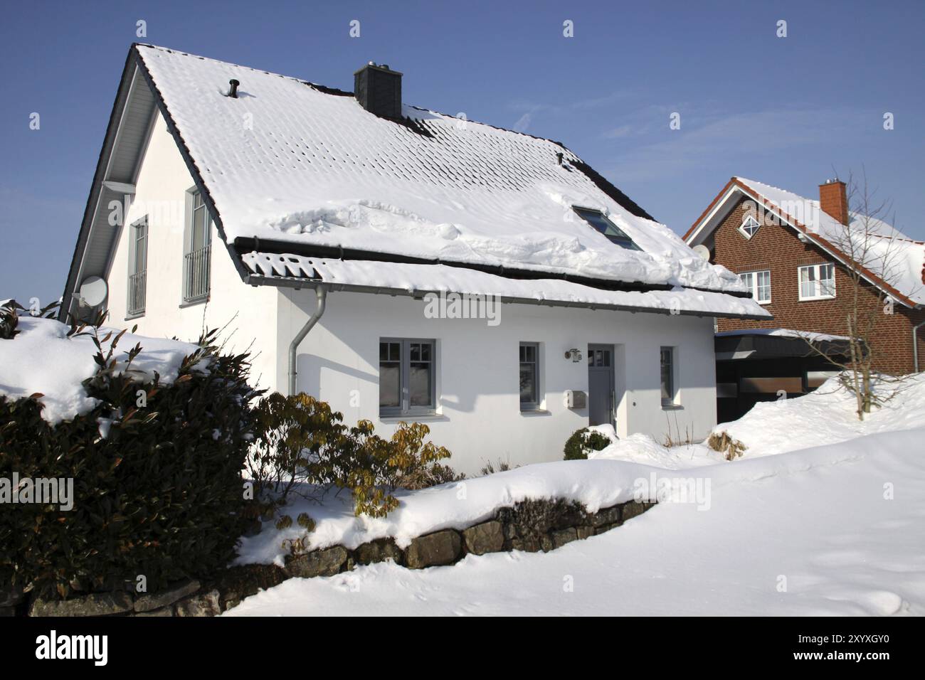 Menacing building hi-res stock photography and images - Alamy