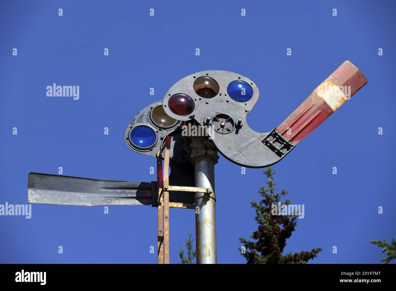 Canadian railway signal hi-res stock photography and images - Alamy