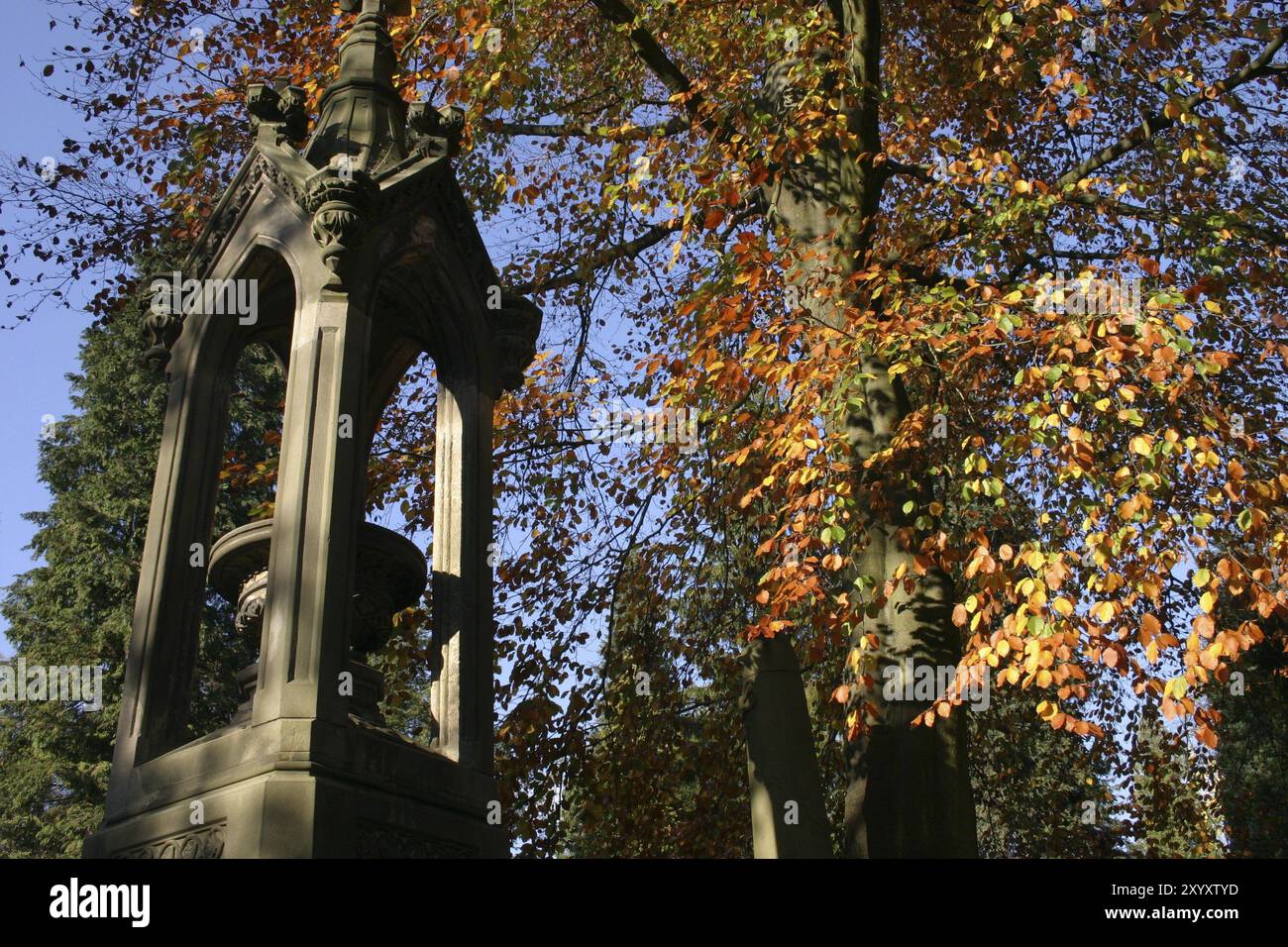 Colours in a cemetery hi-res stock photography and images - Alamy