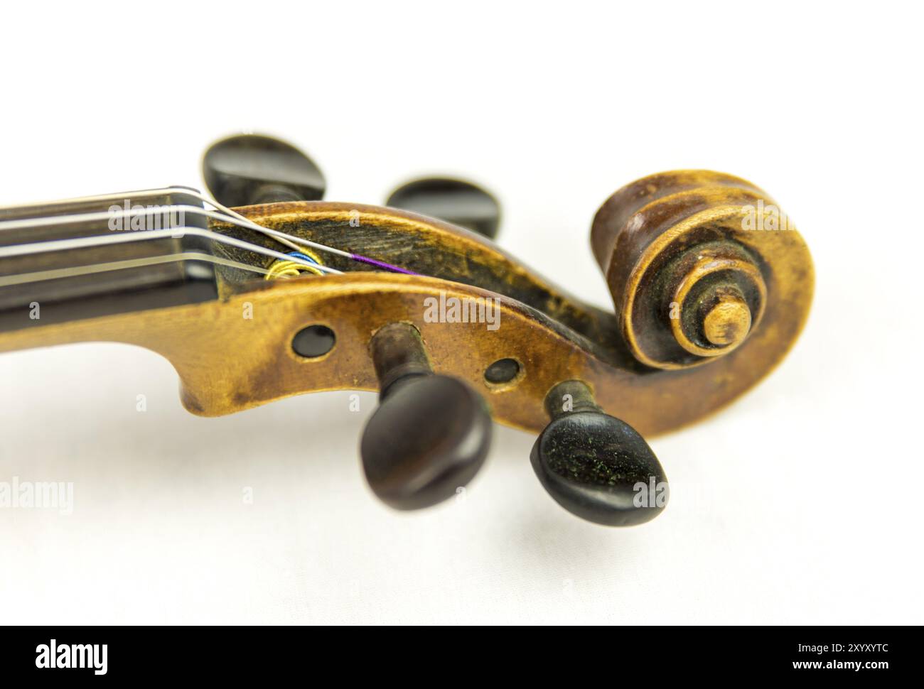 Violin head of an old violin Stock Photo - Alamy
