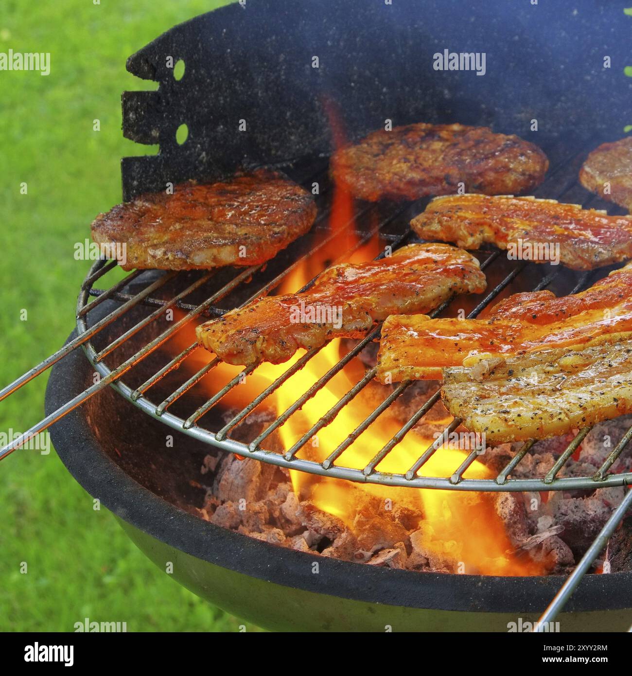 Barbecue fires hi-res stock photography and images - Alamy