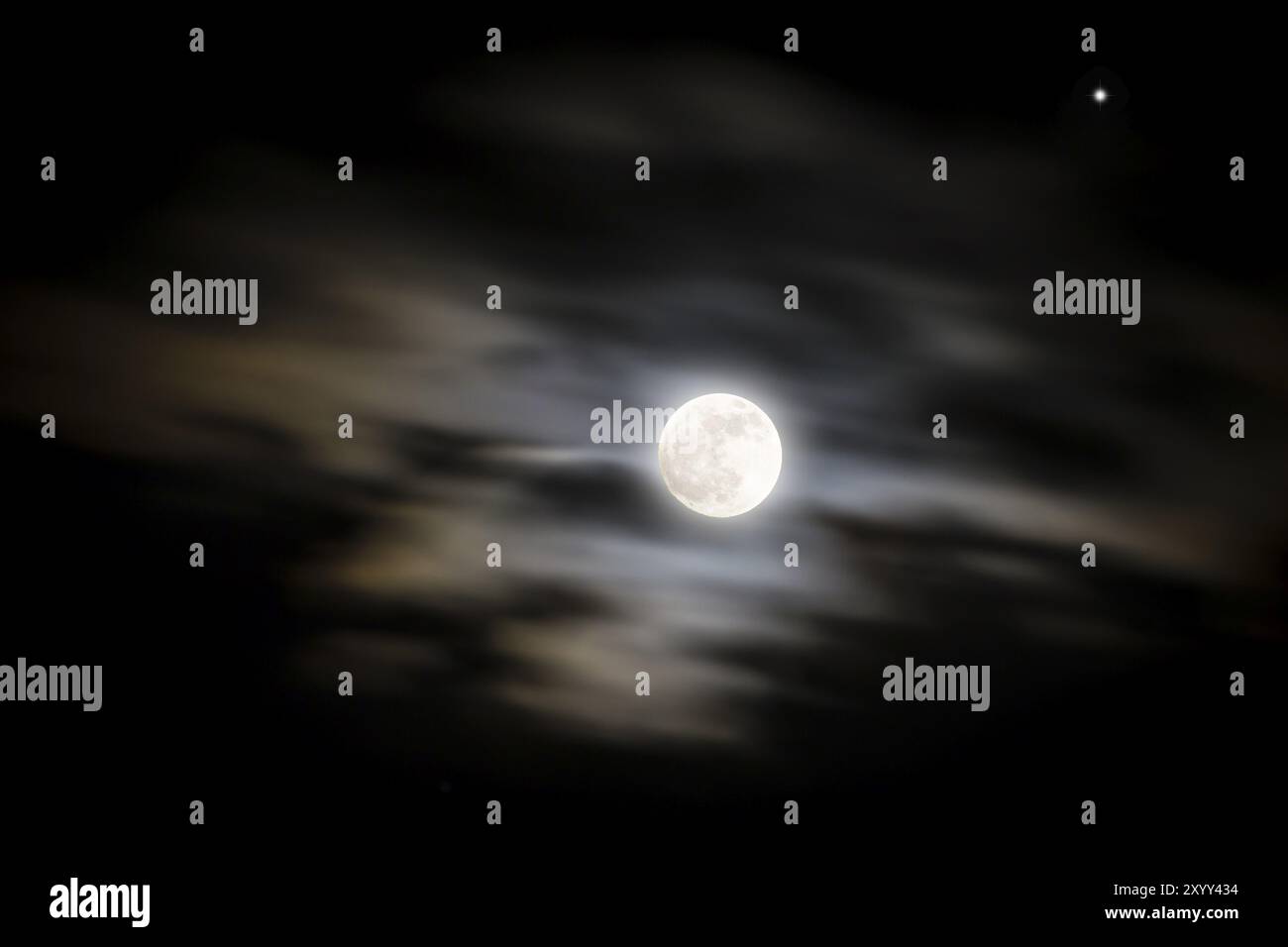 Stern sections hi-res stock photography and images - Alamy