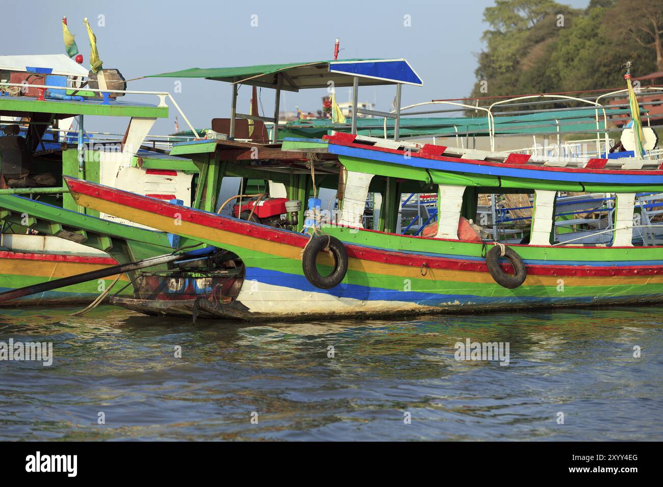 Región irrawaddy hi-res stock photography and images - Alamy