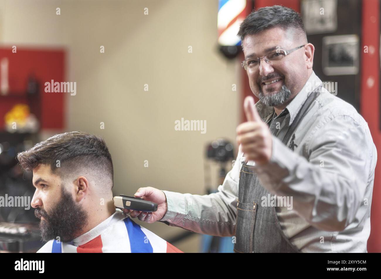 Positive approval hi-res stock photography and images - Alamy