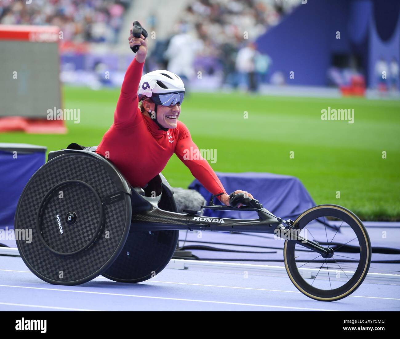 Three time paralympian hi-res stock photography and images - Alamy
