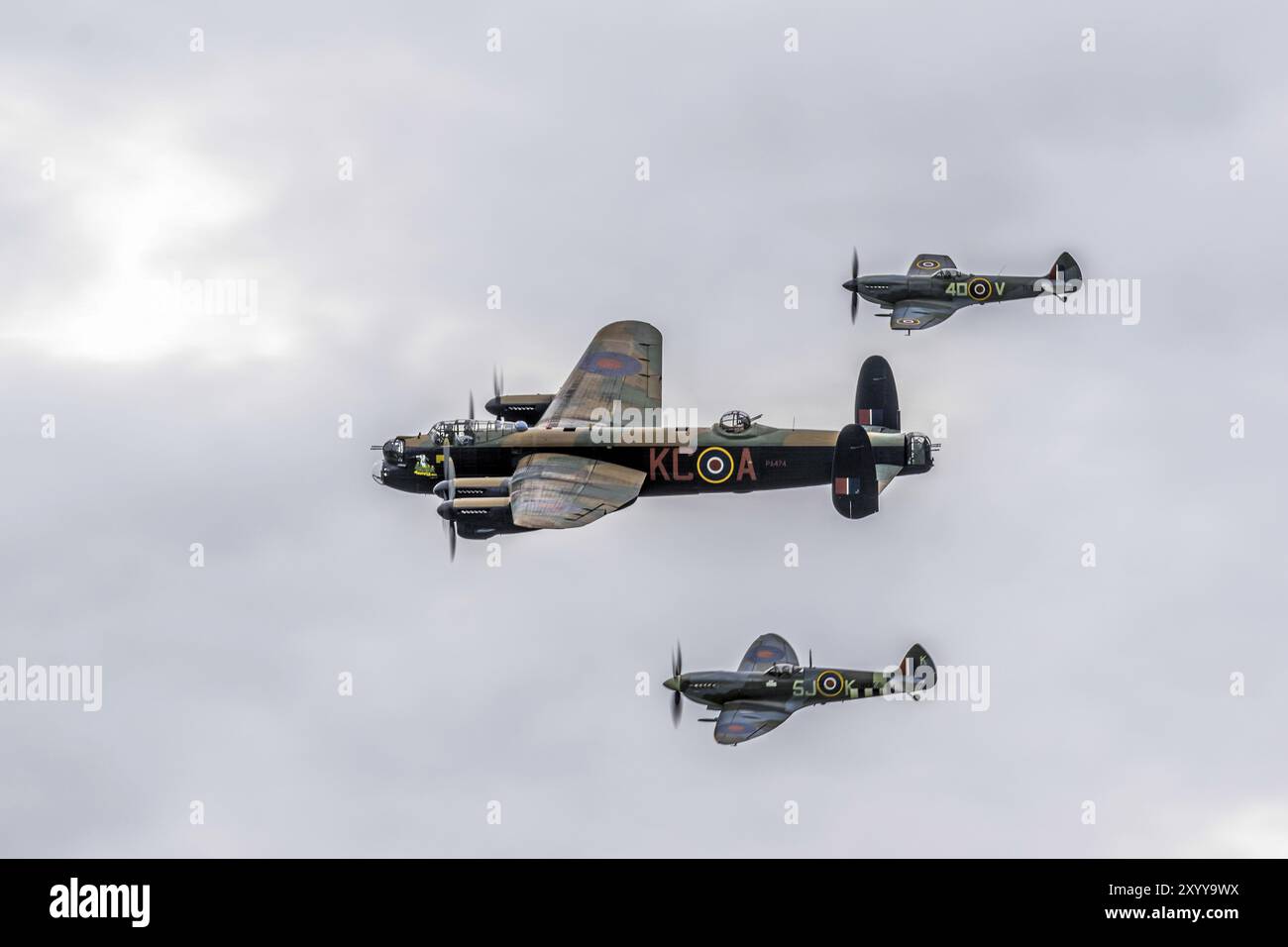 Lancaster and spitfires hi-res stock photography and images - Alamy
