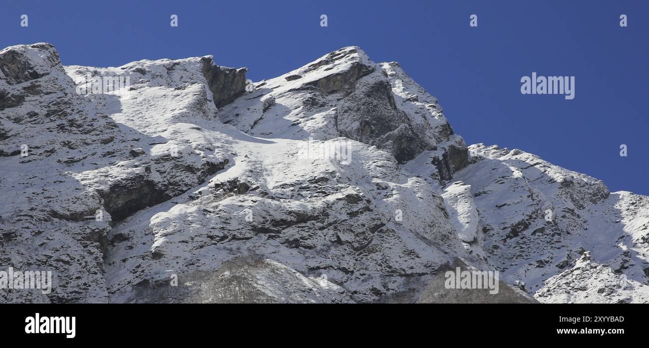 Mount langtang ranges hi-res stock photography and images - Alamy