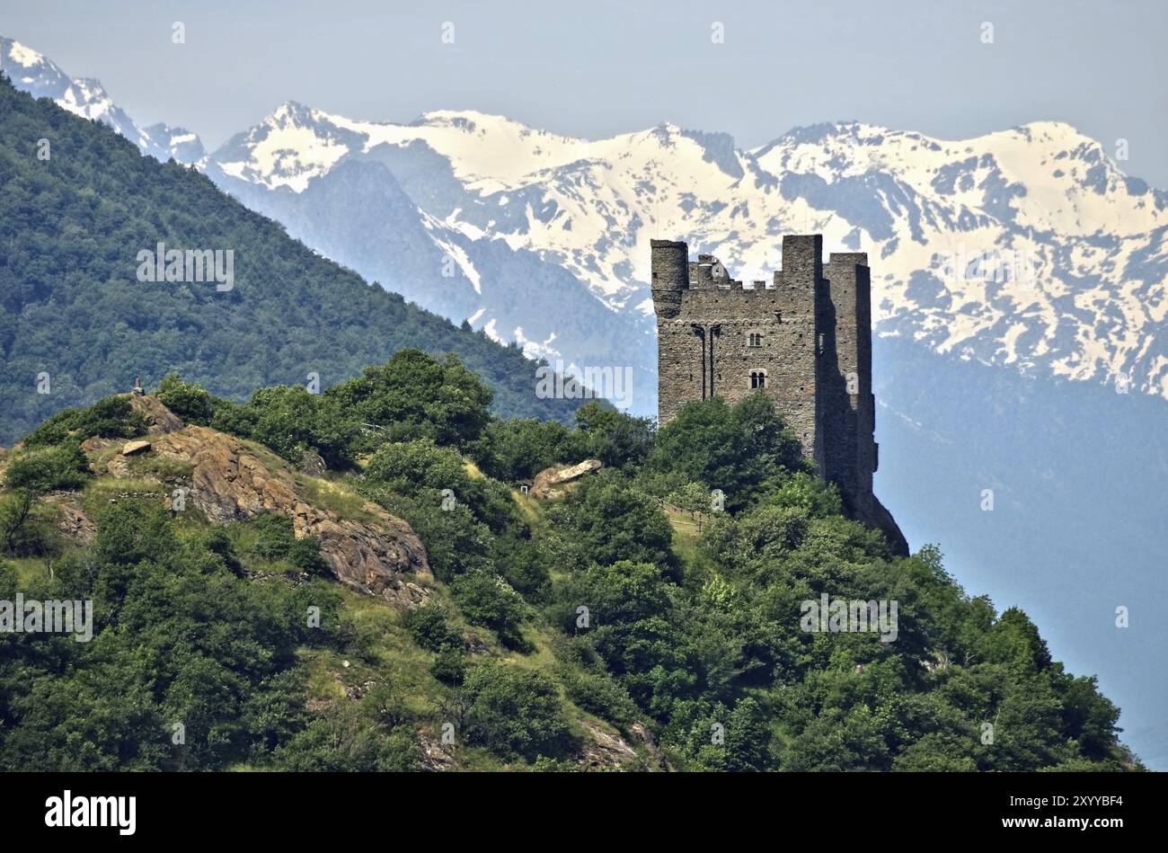 Ussel castle hi-res stock photography and images - Alamy