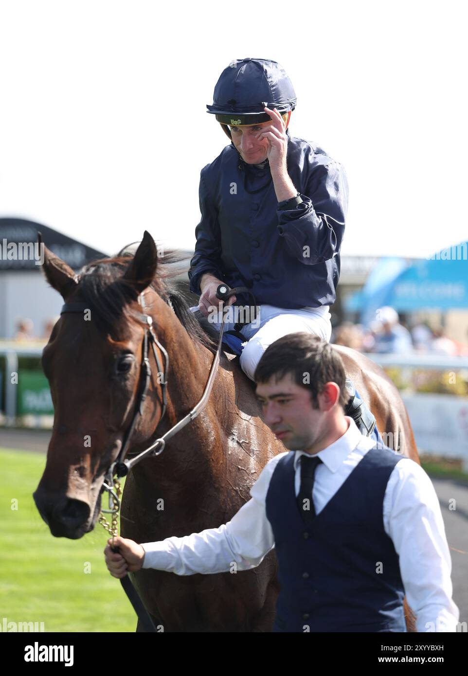 Ides of march round tower hi-res stock photography and images - Alamy