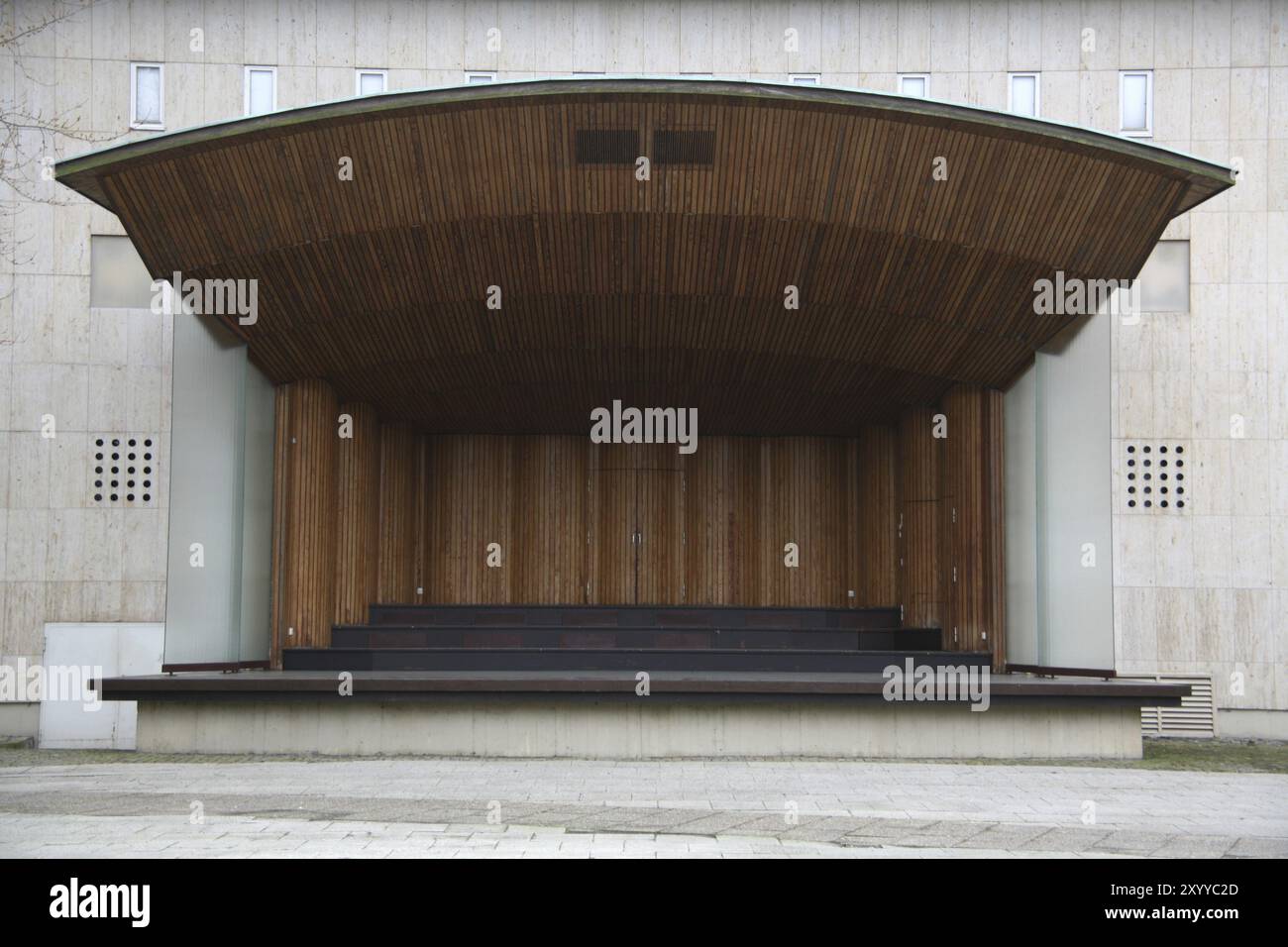 Shell covered building hi-res stock photography and images - Alamy