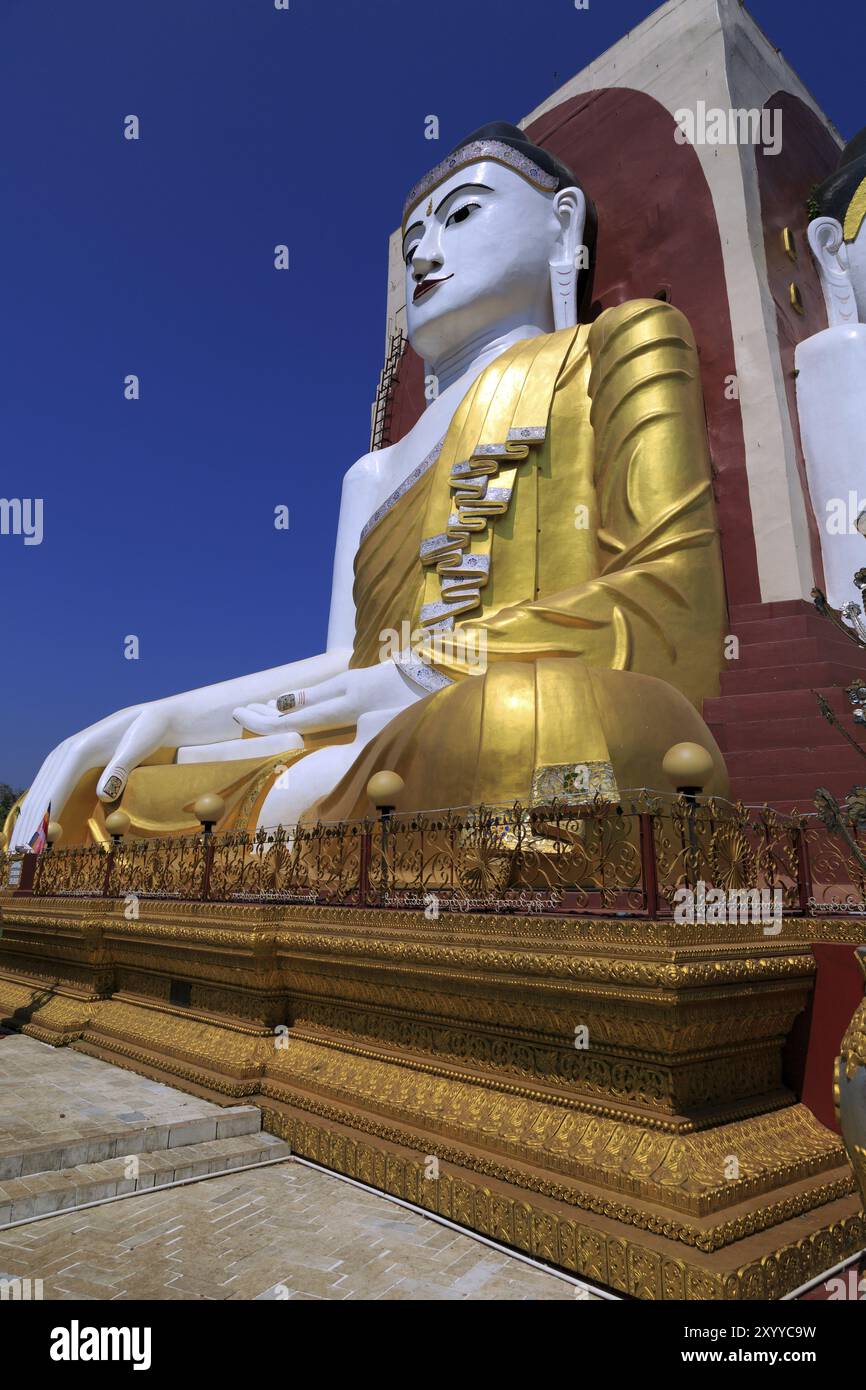 Seated Buddha statues at the Kyaik Pun Pagoda in Bago Stock Photo - Alamy