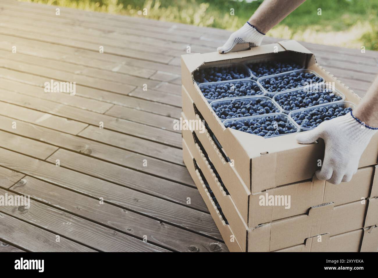 Man transports pile packaging hi-res stock photography and images - Alamy