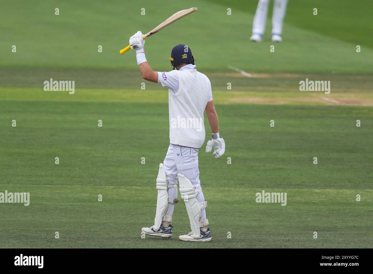 Joe Root of England celebrates his 34th century during England v Sri ...
