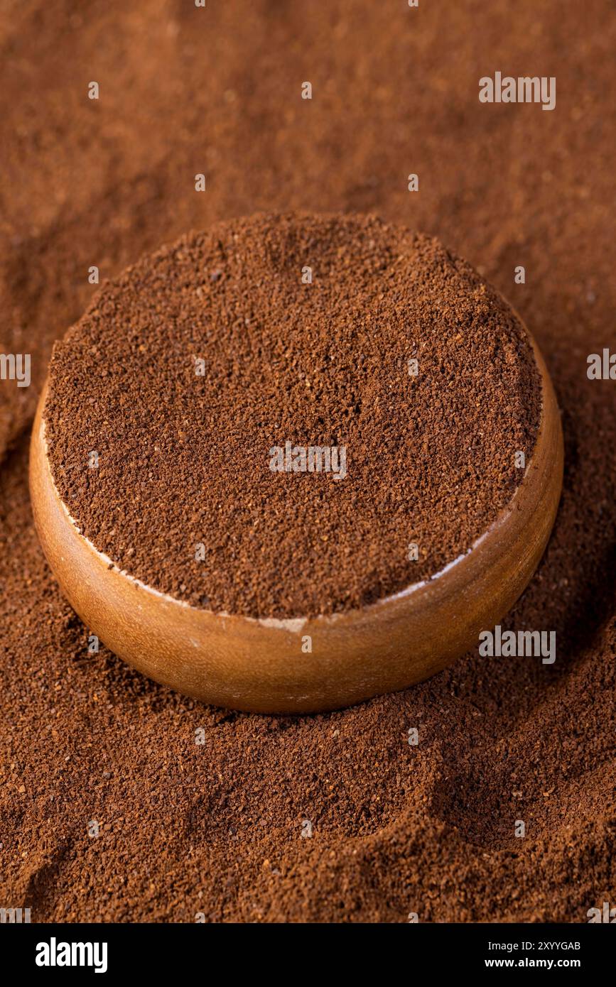 natural ground and roasted coffee for making a drink, ground coffee in ...