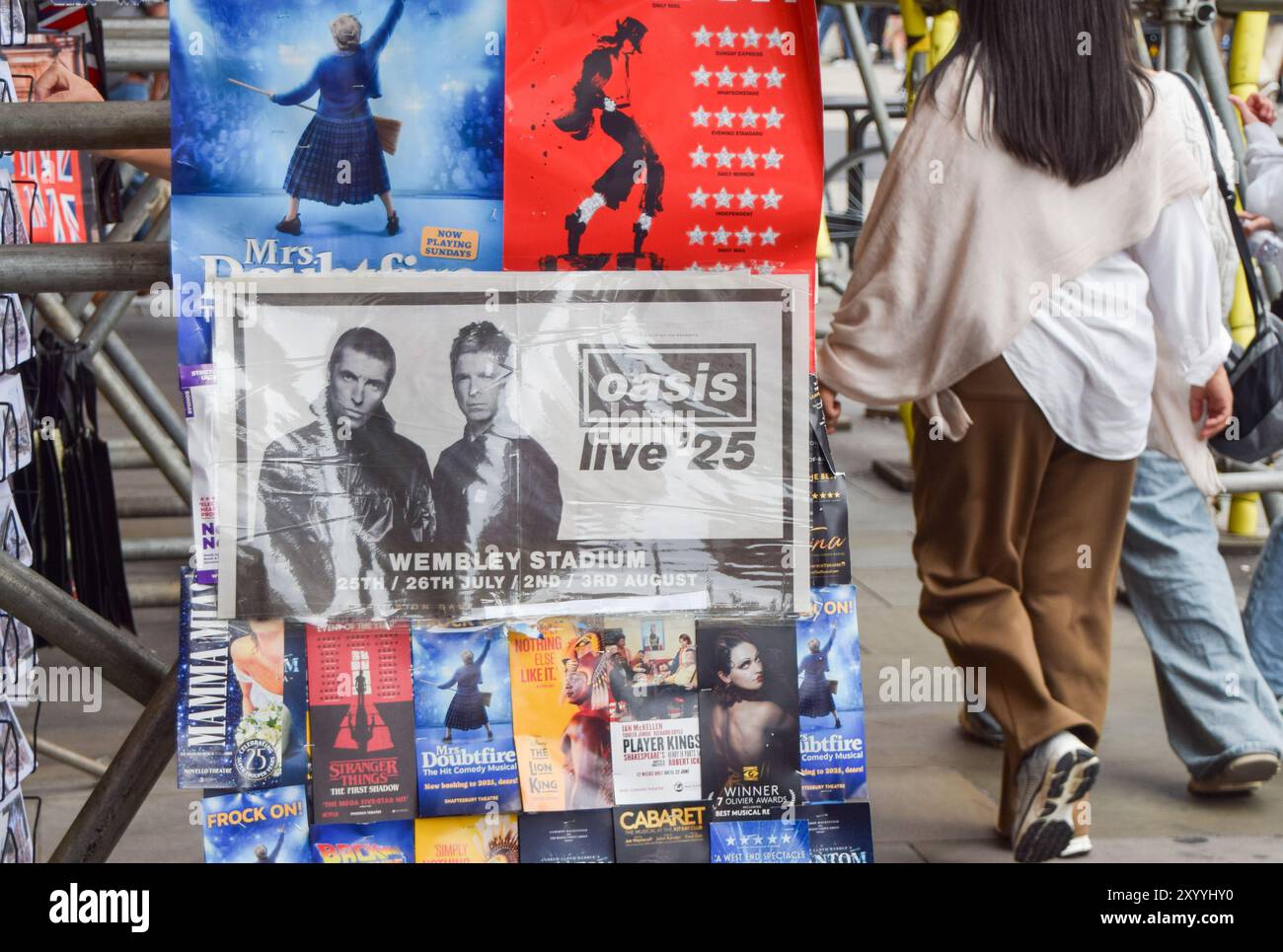 Oasis london concerts hi-res stock photography and images - Alamy