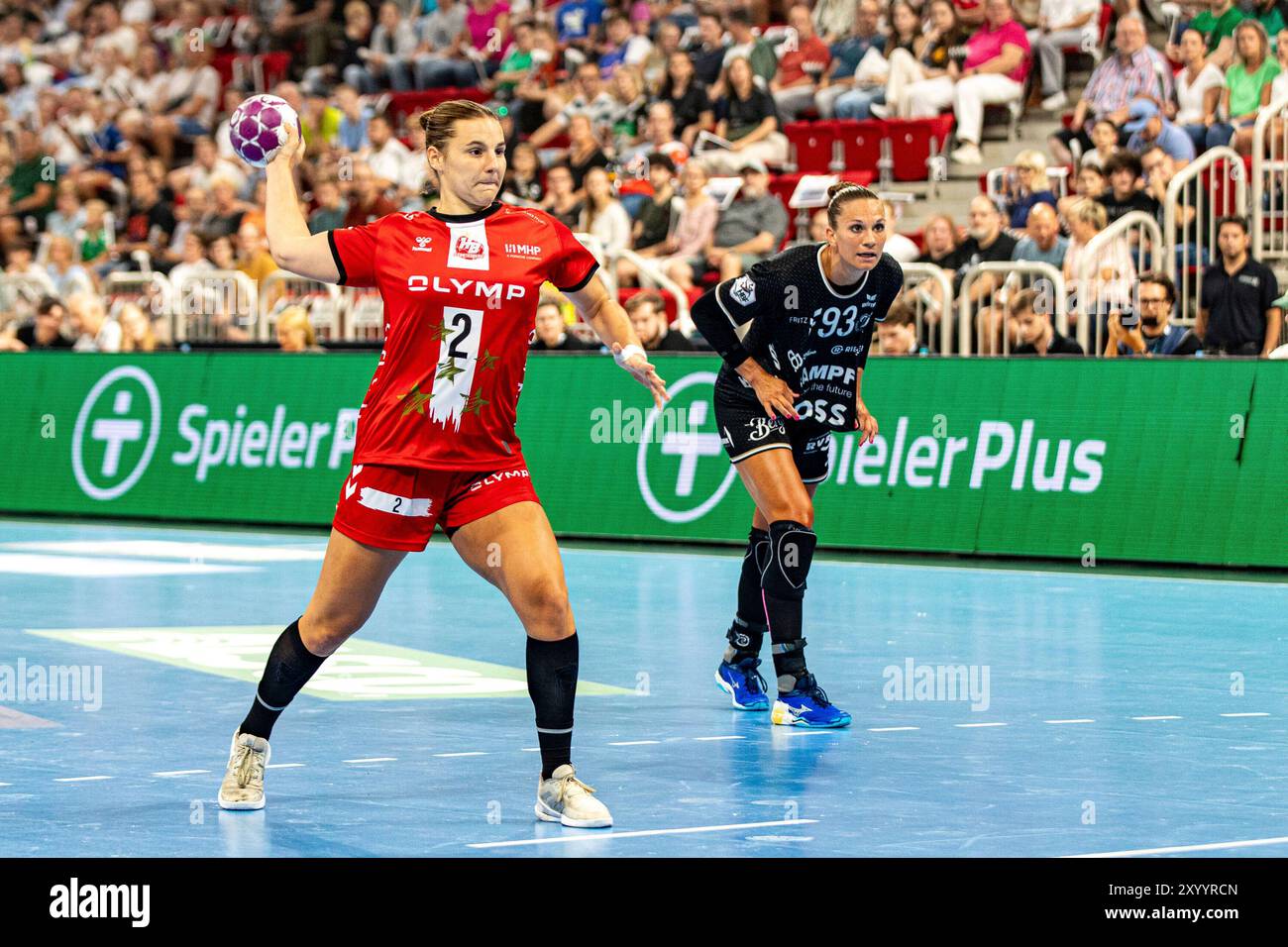 Duesseldorf, Deutschland. 31st Aug, 2024. Mareike Thomaier (HB Ludwigsburg, #2) beim 7-Meter ...