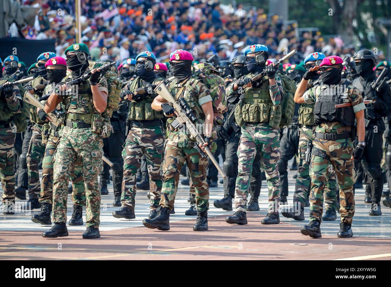 Kuala Lumpur, Malaysia. 31st Aug, 2024. Malaysian soldiers march during ...