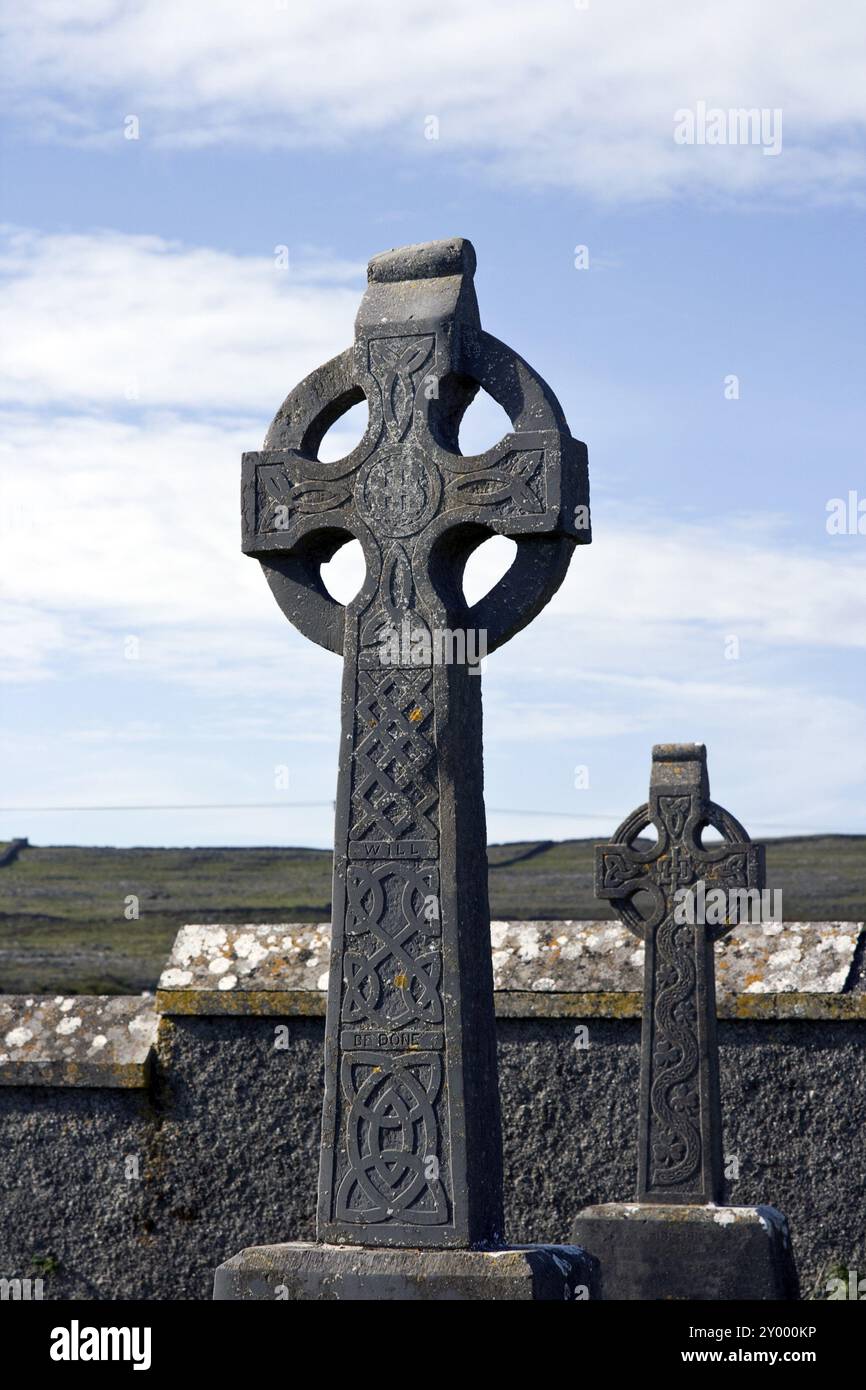 Celtic wheel cross hi-res stock photography and images - Alamy