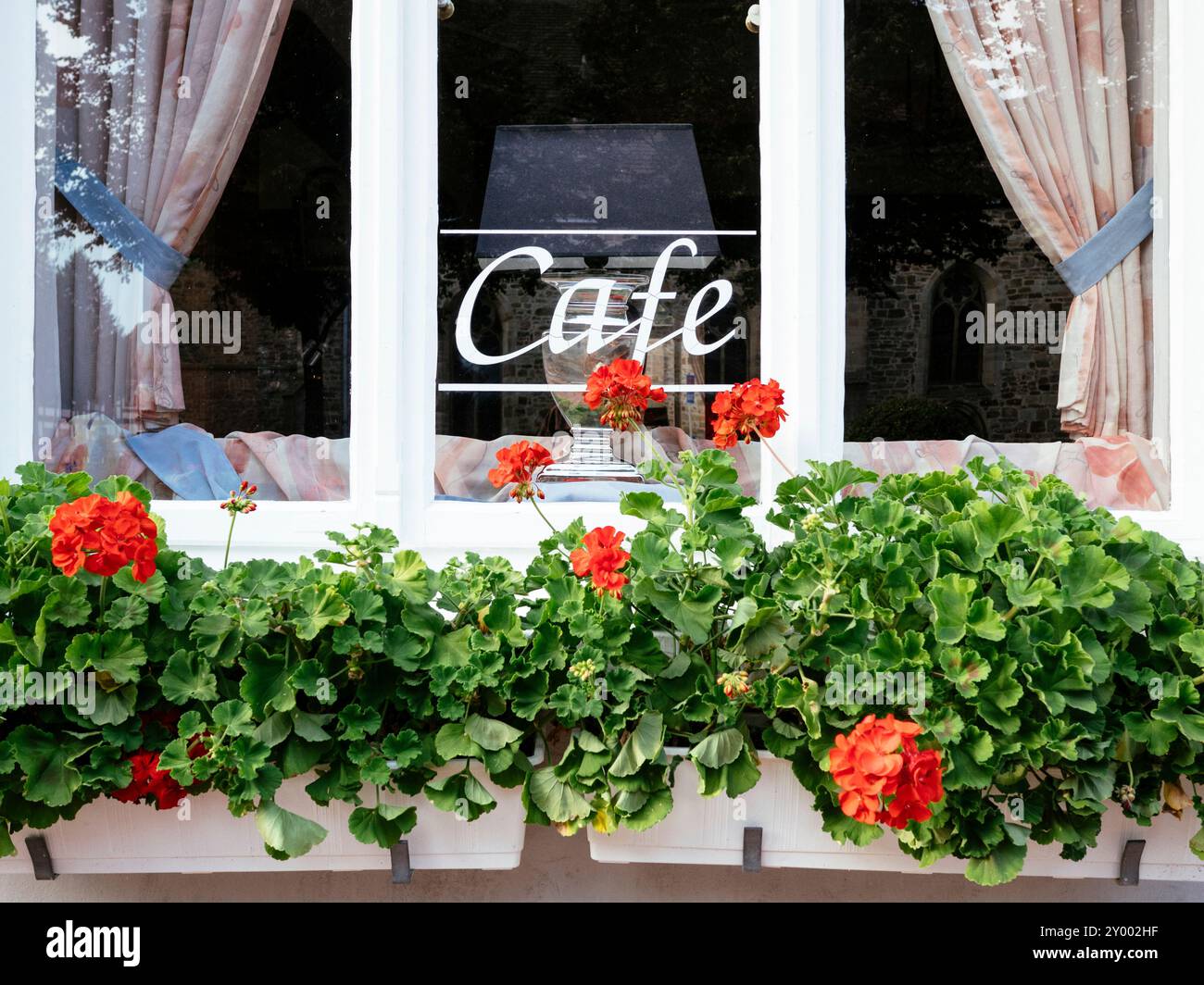 Window of a cafe in Rinteln Stock Photo - Alamy
