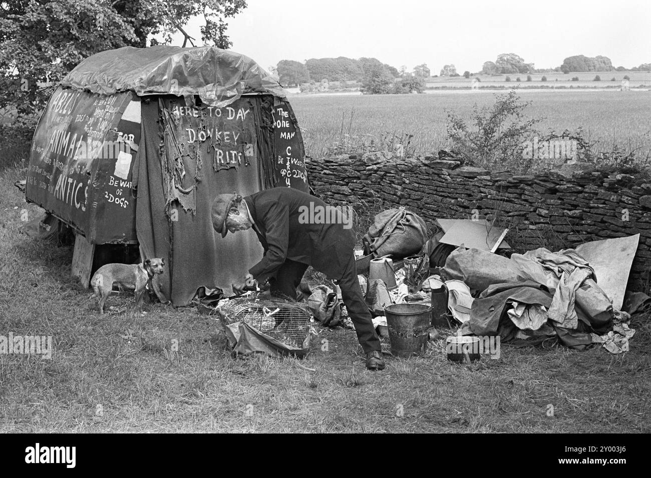 Fred Abel red Abel - The Donkey Man - camped at the roadside, Fred ...