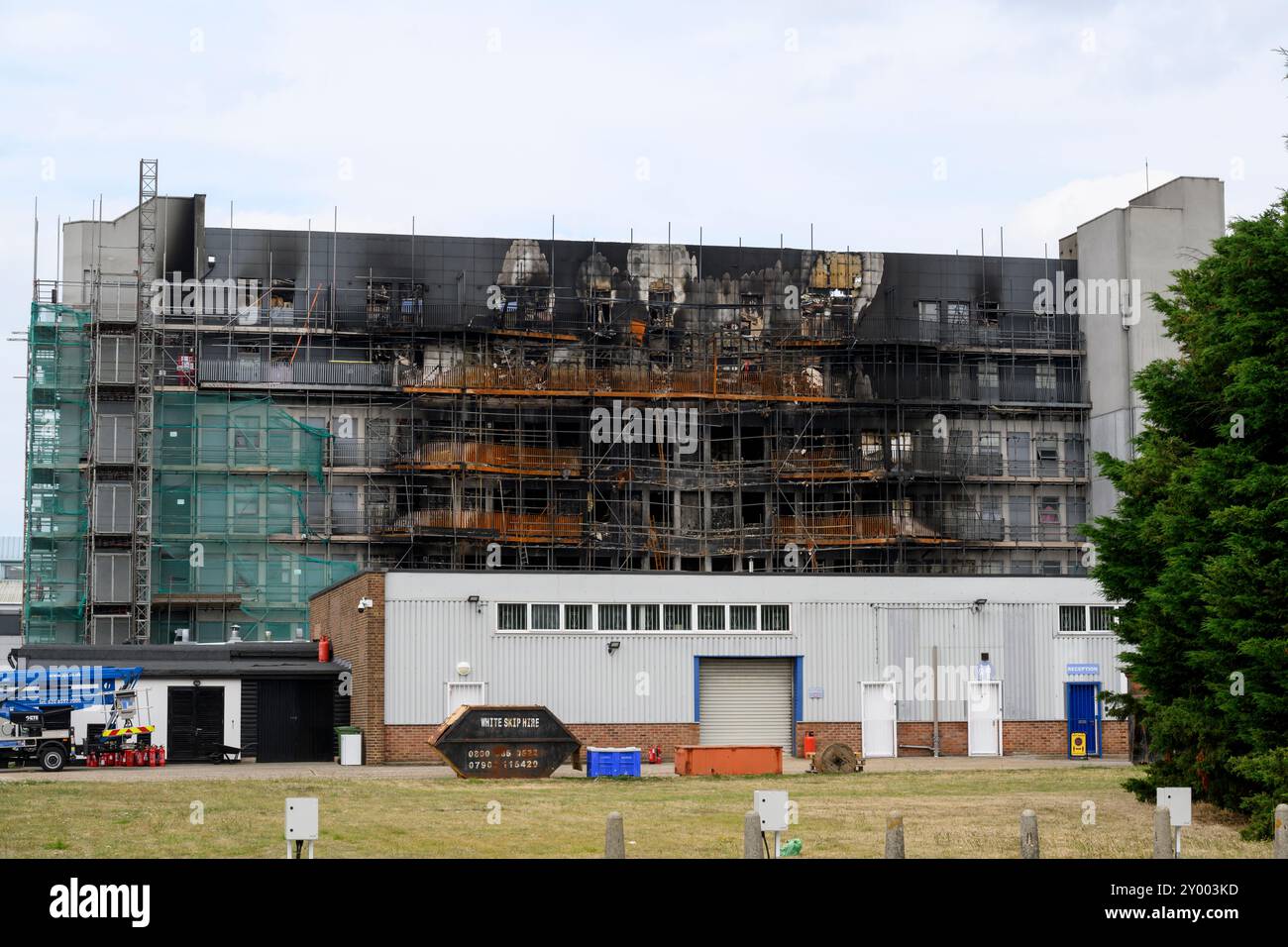 The fire damaged the Spectrum Building on Freshwater Road in Dagenham ...
