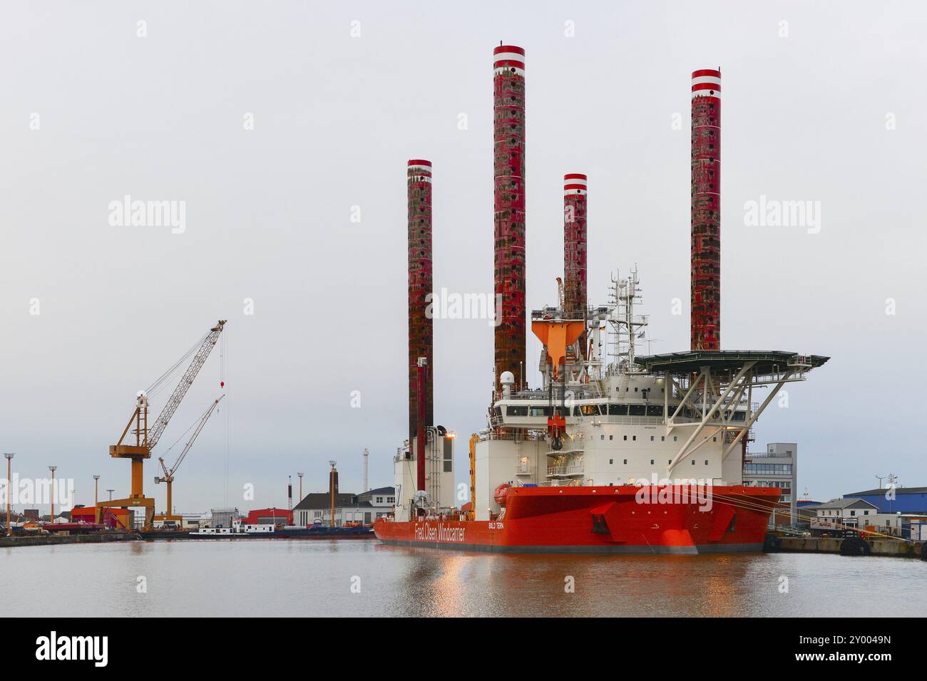 Jack up vessel Bolt Tern. Jack up vessel Bold Tern Stock Photo - Alamy