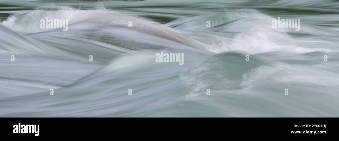 Waterfalls pouring over rocks hi-res stock photography and images - Alamy