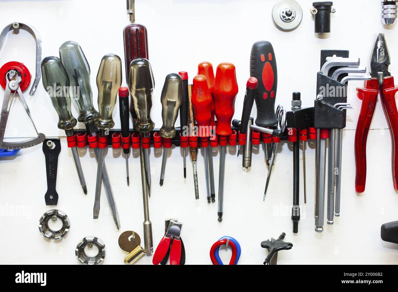 Diverse range of tools hi-res stock photography and images - Alamy