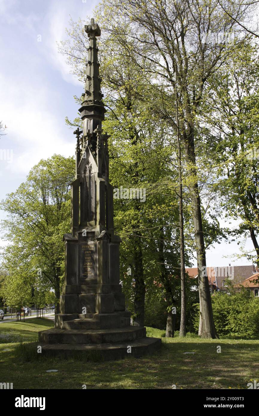 Engelbert-Kaempfer monument in Lemgo Stock Photo - Alamy