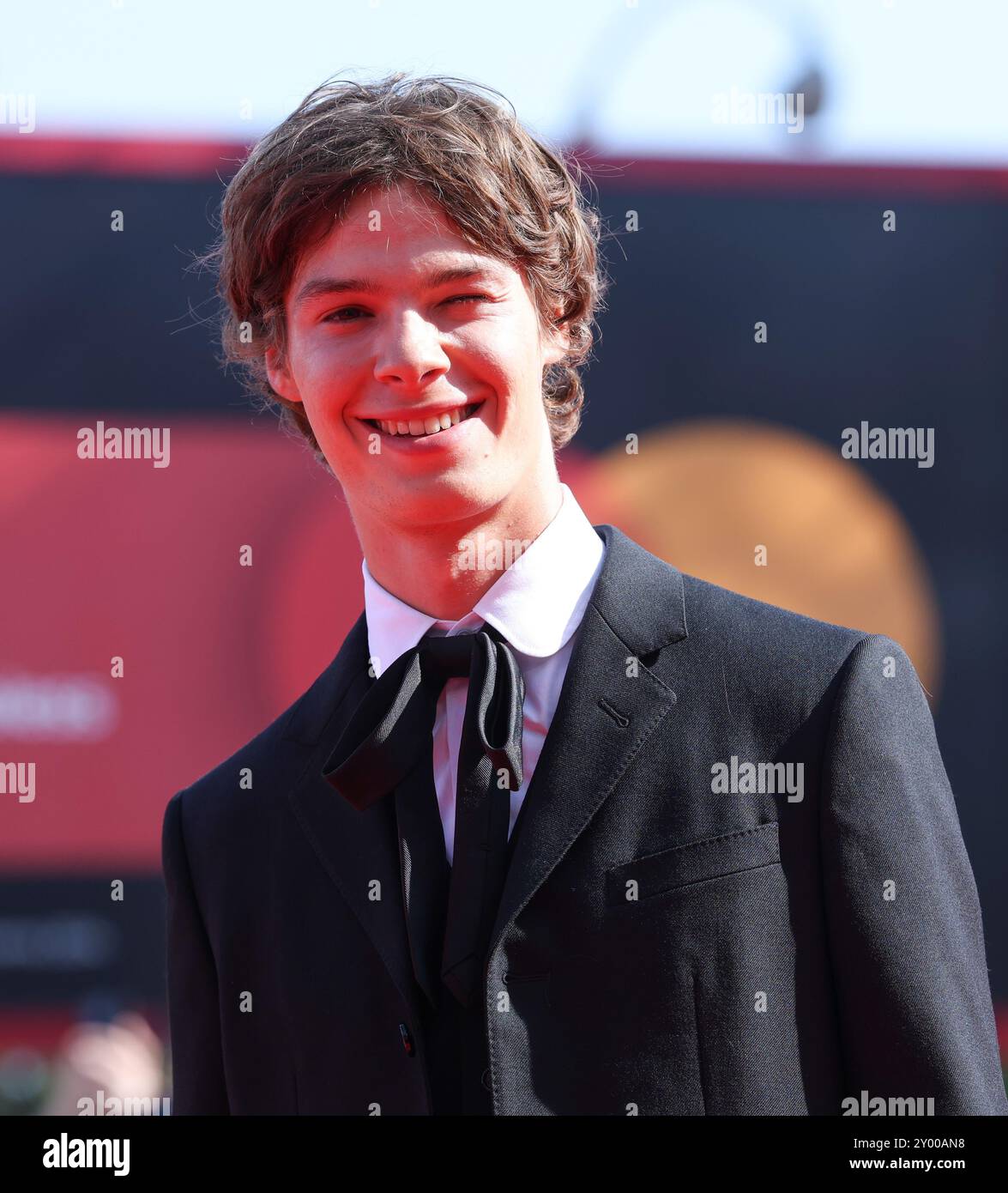 Venice, Italy. 31st Aug, 2024. French actor Paul Kircher poses at the ...