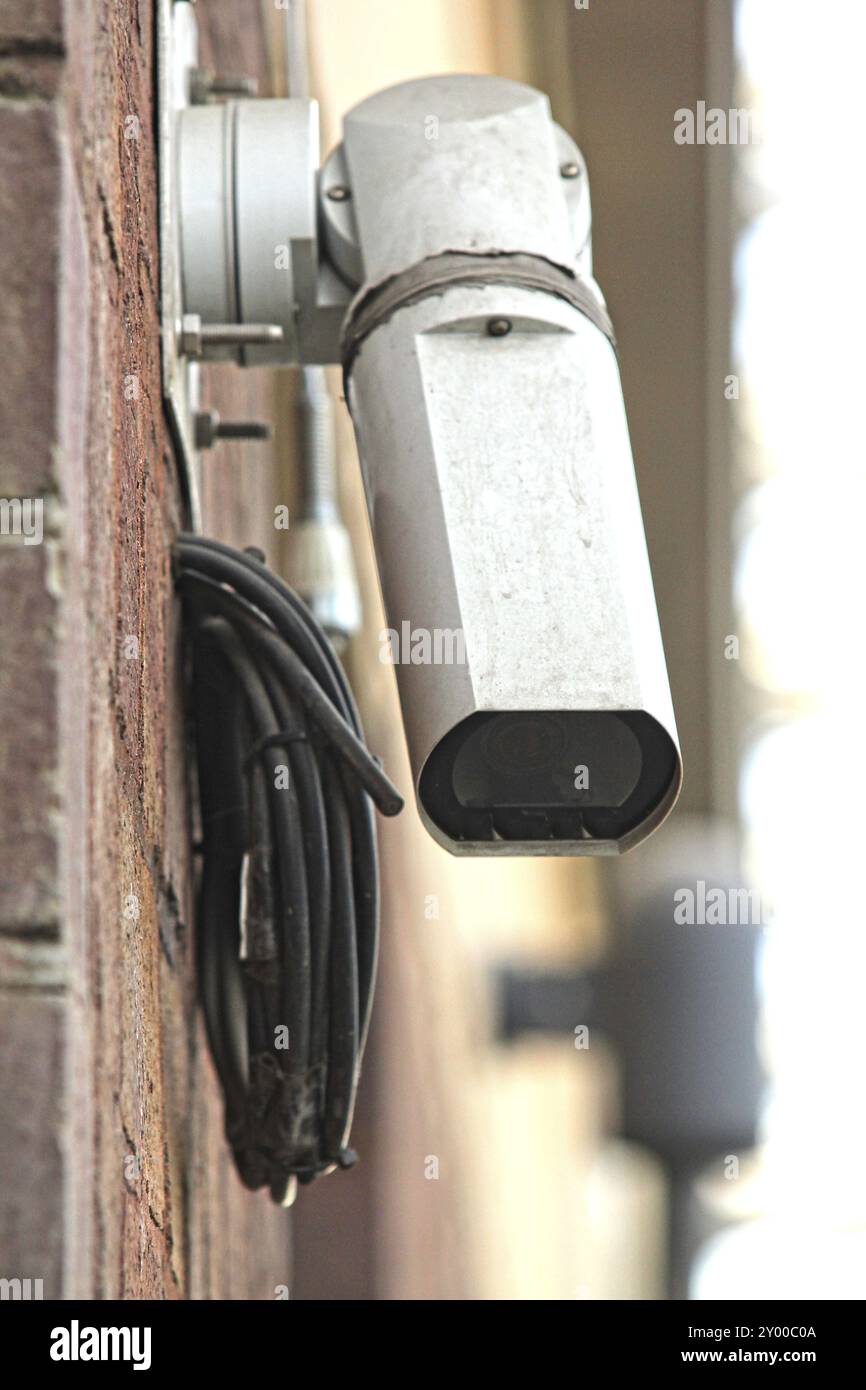Cctv buildings camera cameras hi-res stock photography and images - Alamy