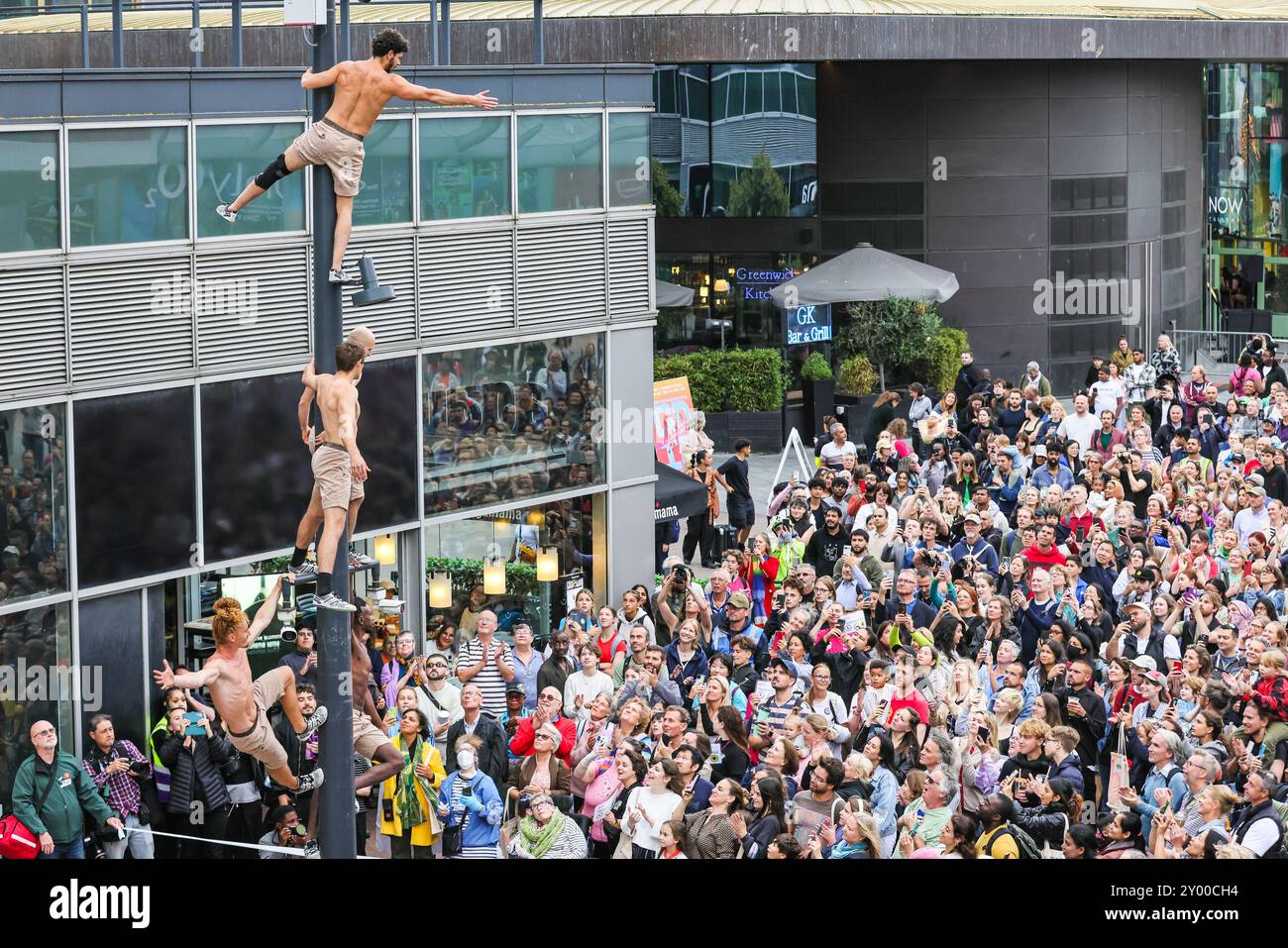London, UK. 31st Aug, 2024. Five parkour performers from Compagnie ...