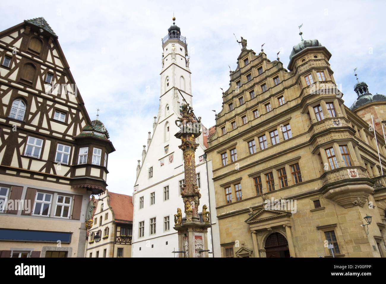Town hall with Roederturm tower in Rothenburg ob der Tauber Stock Photo ...