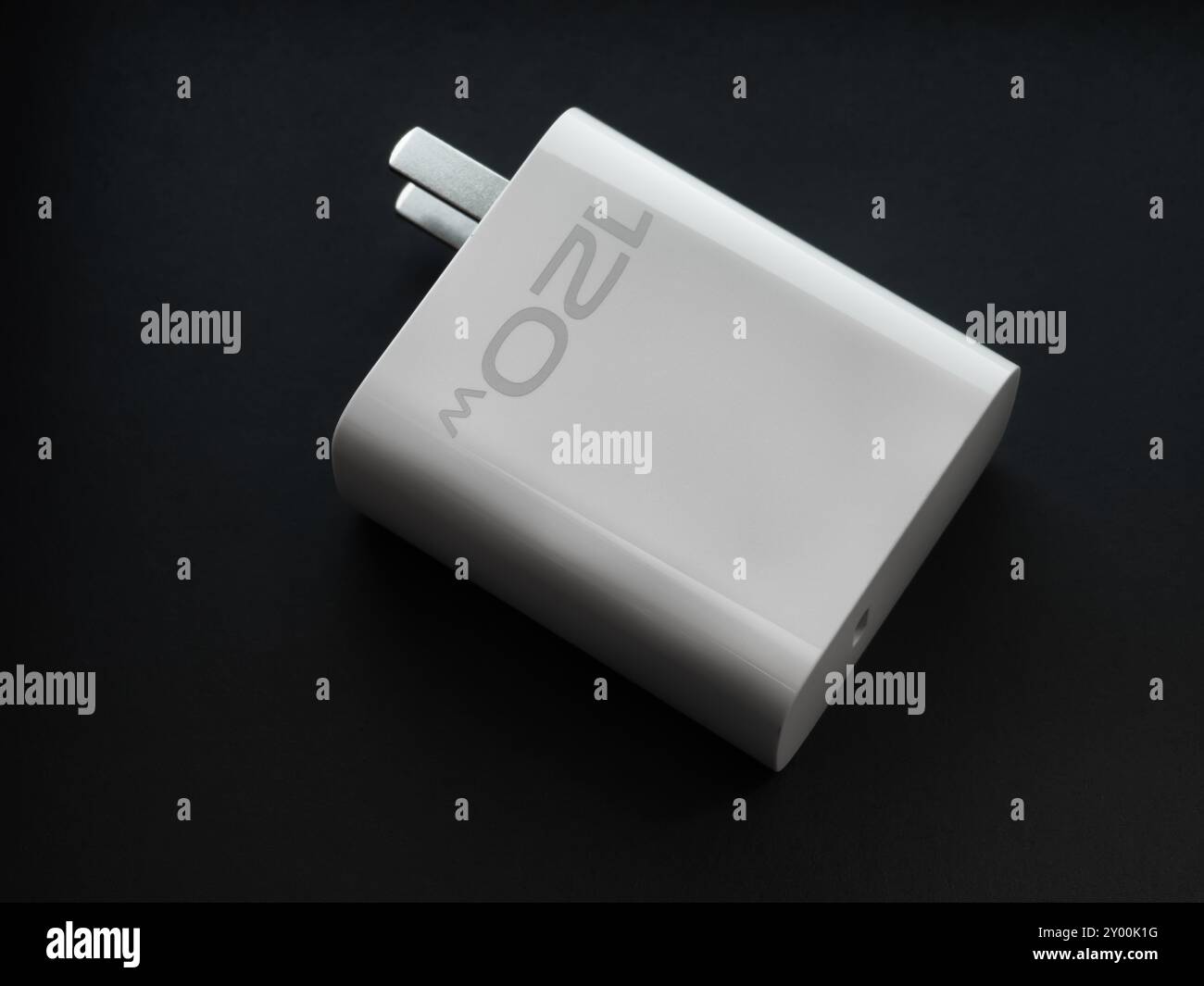 Mobile phone charger cable hi-res stock photography and images - Alamy