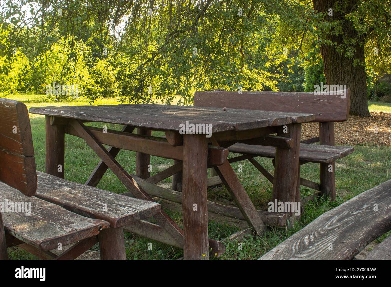 Texture wooden brightness table hi-res stock photography and images - Alamy